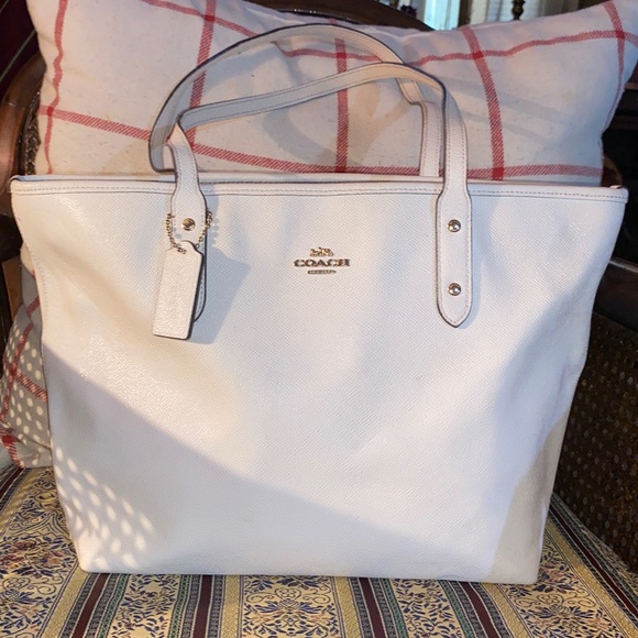 Coach | Bags | Authentic Coach Purse Cream Colored | Poshmark